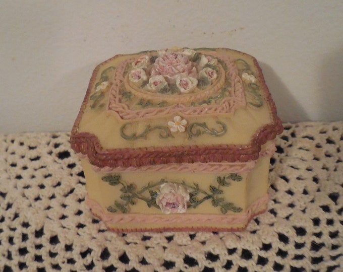 Rose Trinket Box / Victorian Trinket Box / Keepsake Box / Ring Box ...