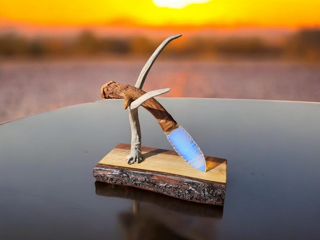 Flint Knapped Opalized Glass Knife, Custom Made Display Stand Included ...