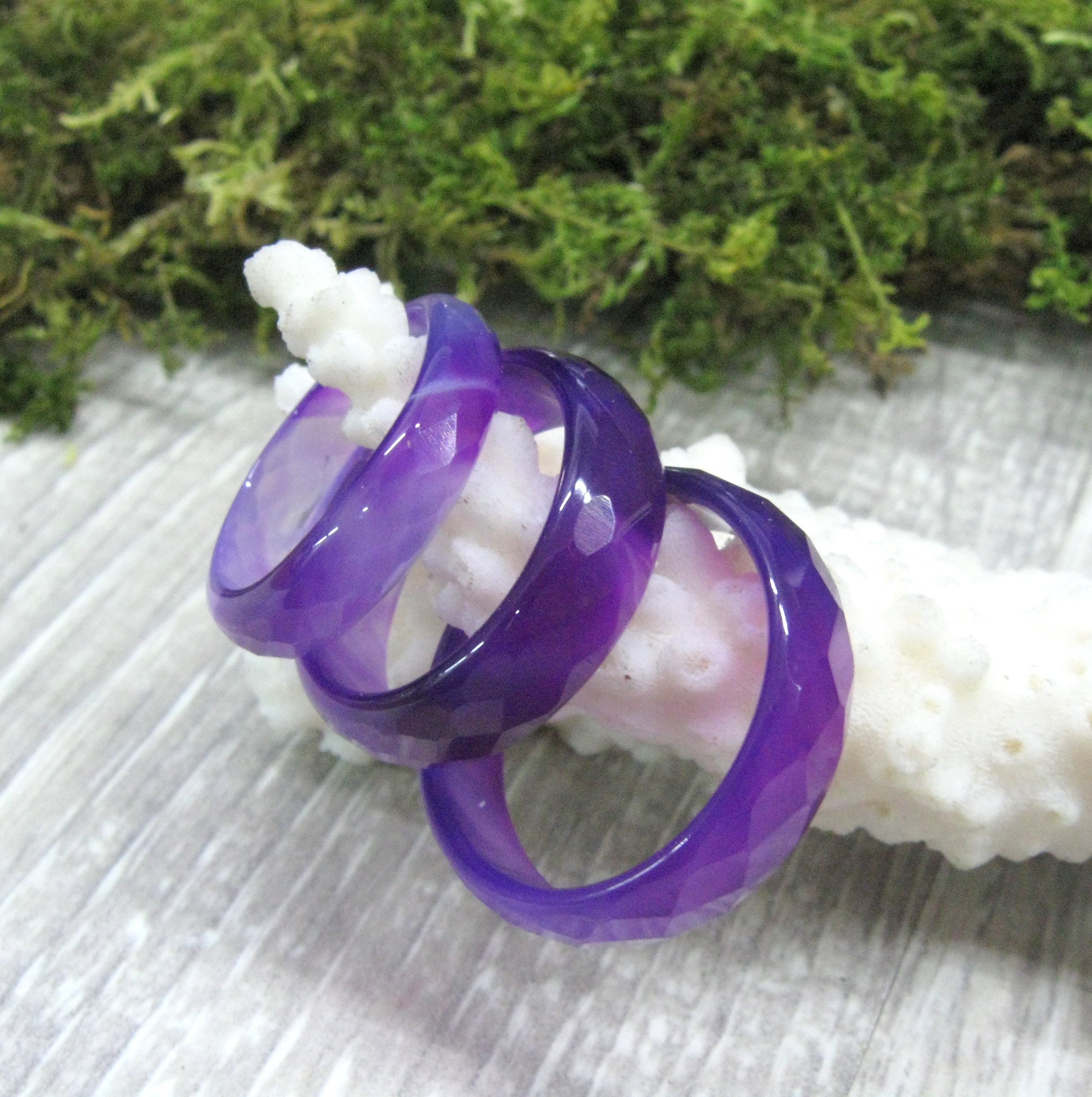 Lilac Purple Gemstone Bands Dyed Agate Carved Stone Ring | Etsy