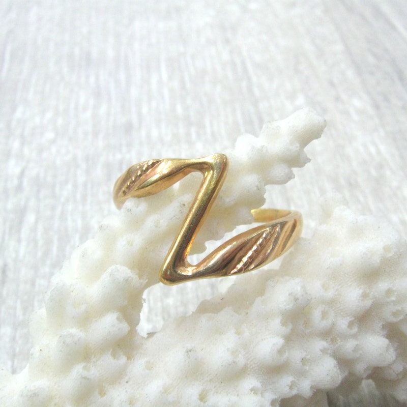 Zig Zag Necklace - Etsy