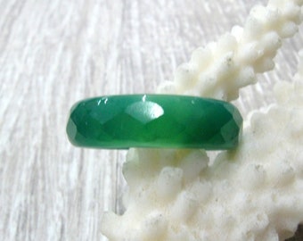 Solid Gemstone Ring Green Agate Wide Faceted Band Carved Stone | Etsy