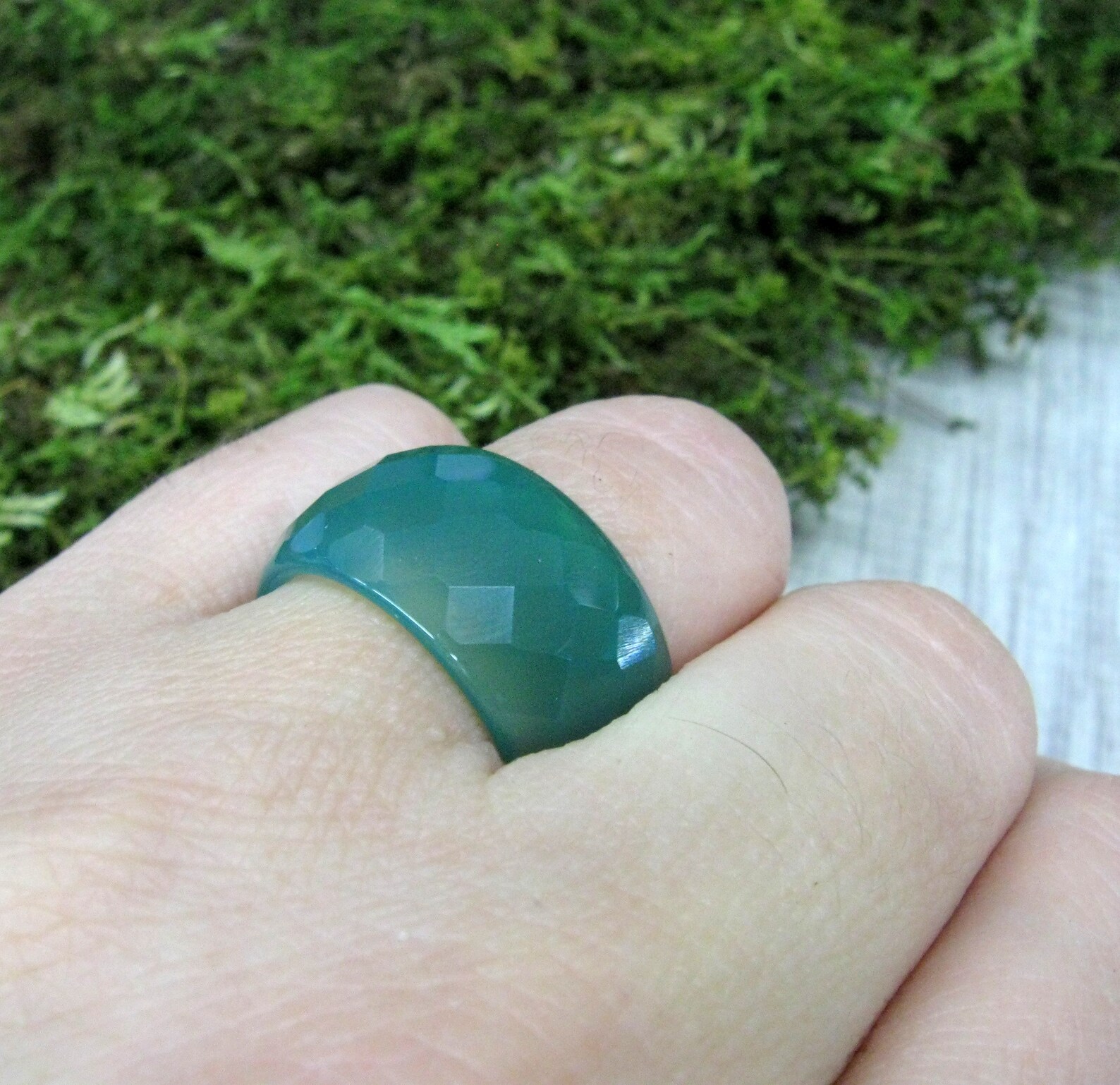 Solid Gemstone Ring Green Agate Wide Faceted Band Carved Stone Ring ...