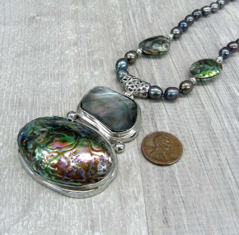 Rainbow Abalone Gray Pearl Mother of Pearl Statement Necklace - Etsy