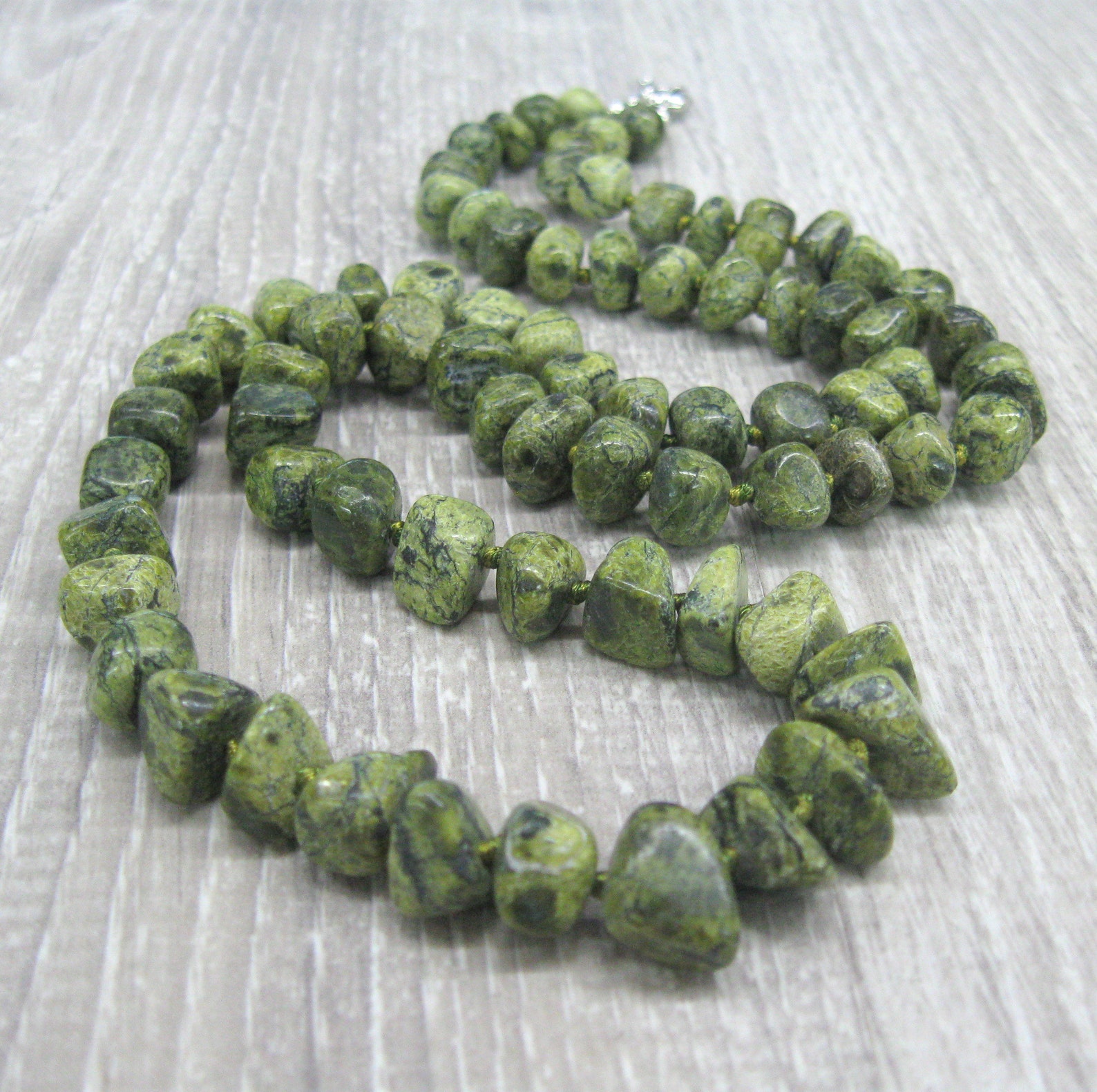 Olive Green Forest Green Russian Serpentine Gemstone Necklace - Etsy