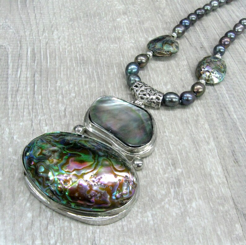 Rainbow Abalone Gray Pearl Mother of Pearl Statement Necklace - Etsy