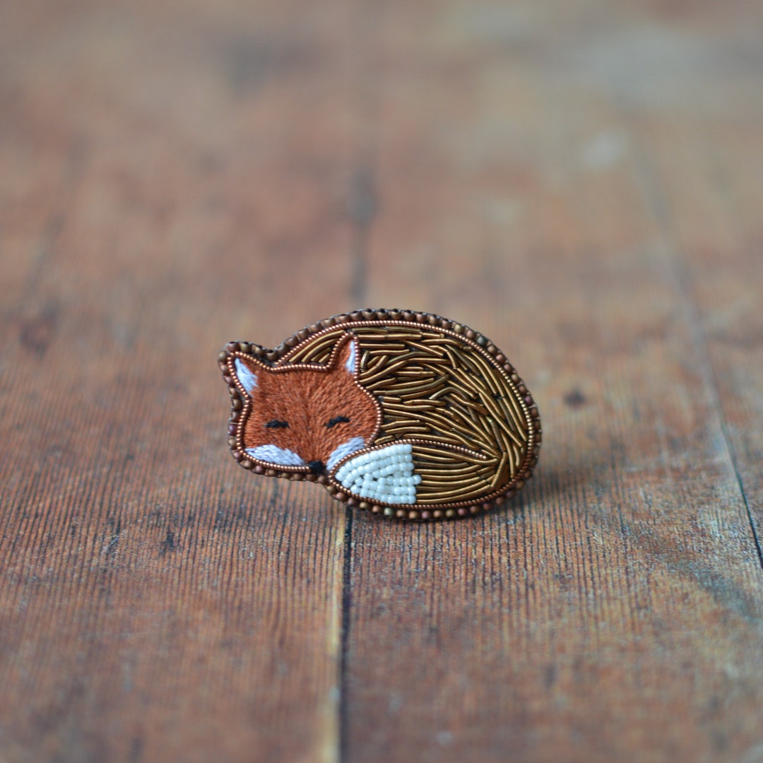 Embroidered Sleeping Fox Pin Cute Curled up Fox Brooch for - Etsy