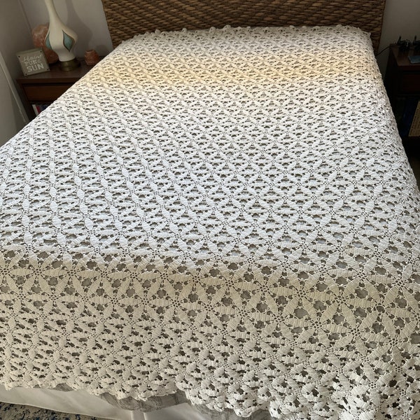 Crochet Coverlet - Etsy