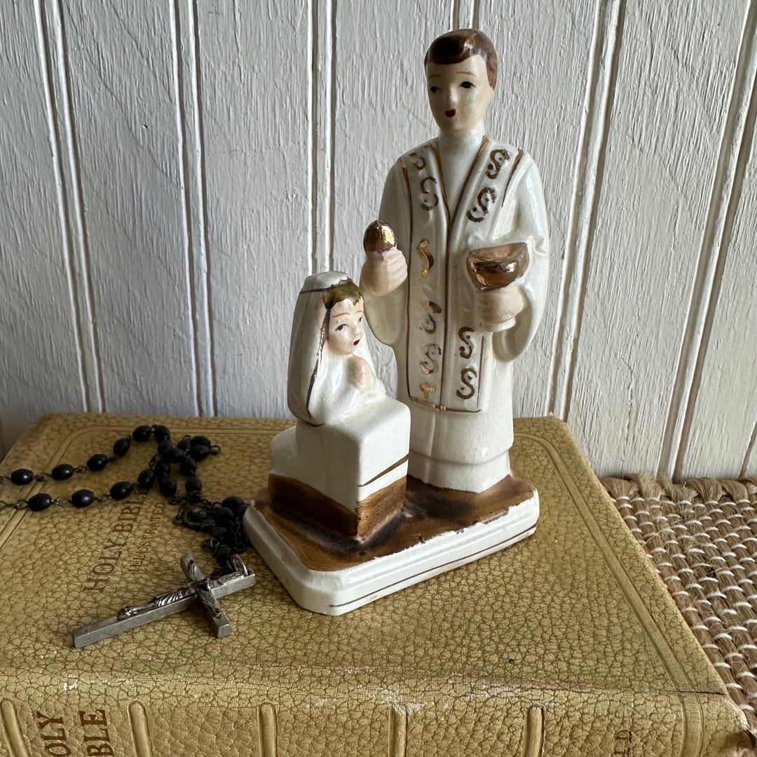 Vintage Communion Figurine/1960’s Catholic - Etsy