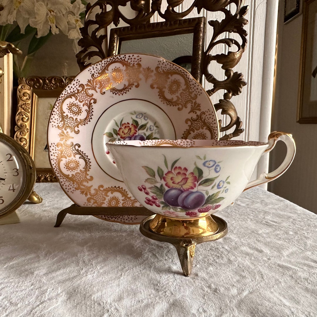 Paragon Tea Cup and Saucer/by Appointment to Her Majesty the Queen - Etsy