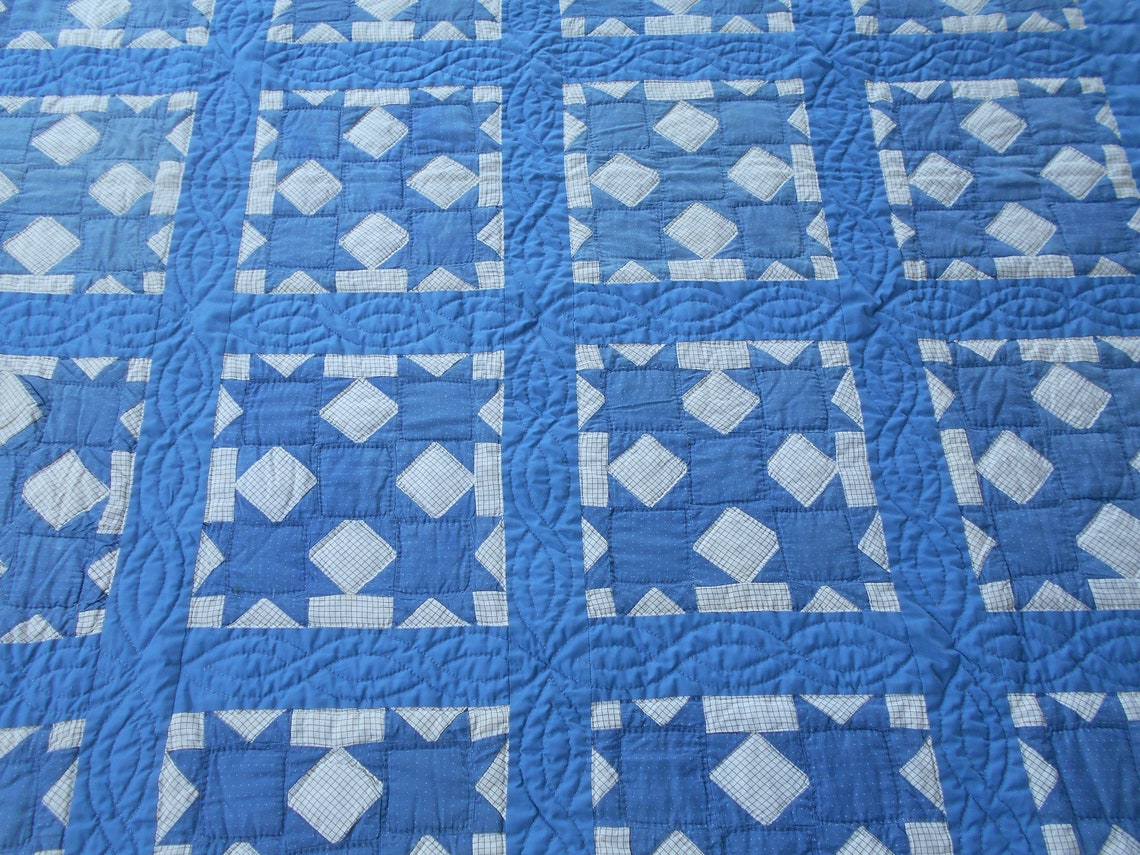 Blue and White Snowflake Quilt. From Missouri. 84 X 70. - Etsy