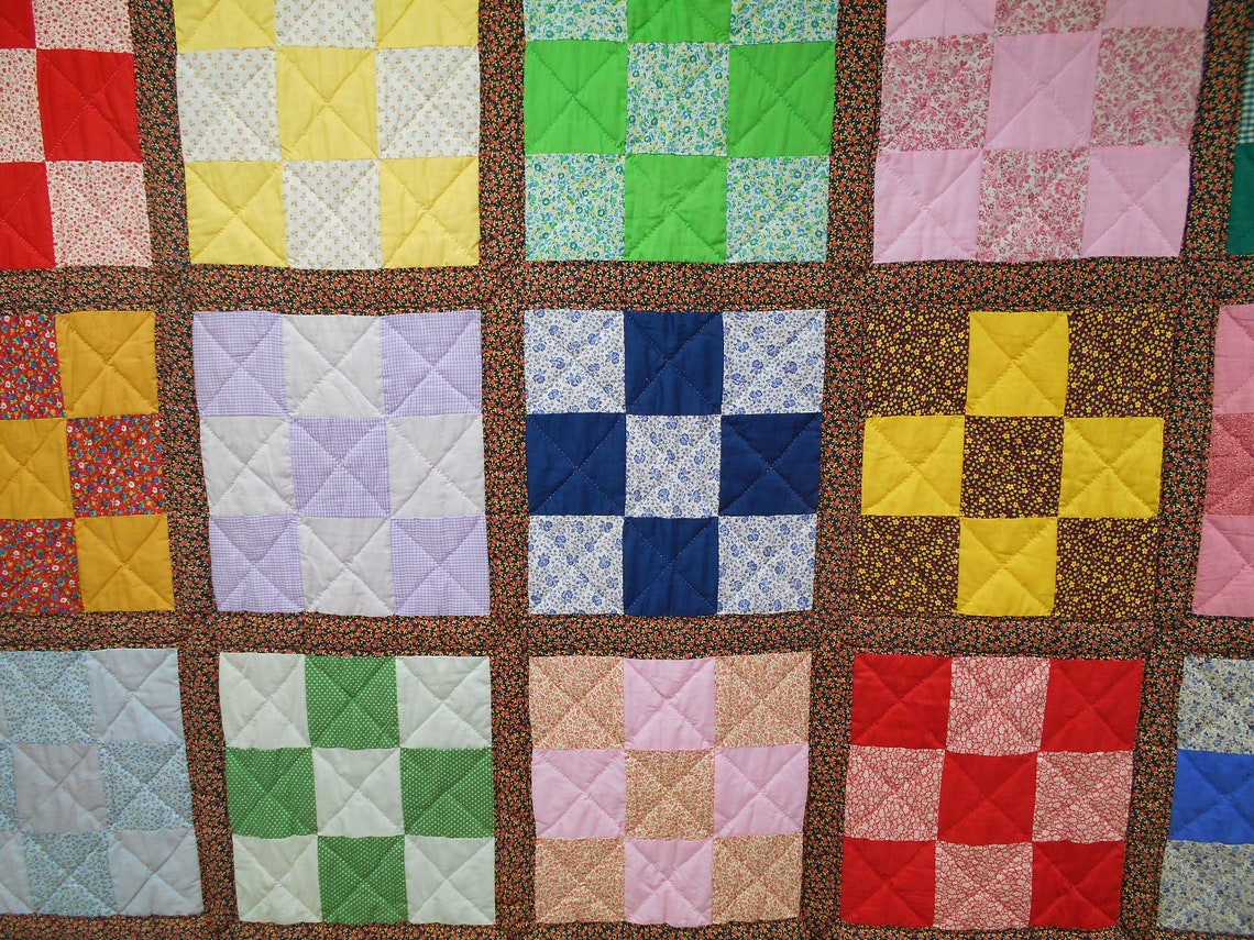 Traditional Nine Patch Quilt. Classic Simplicity. Homemade. - Etsy