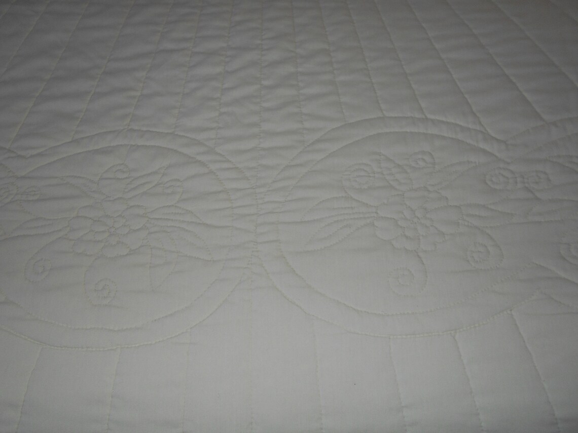 Classic Solid Cream Whole-cloth Quilt. Excellent Hand | Etsy