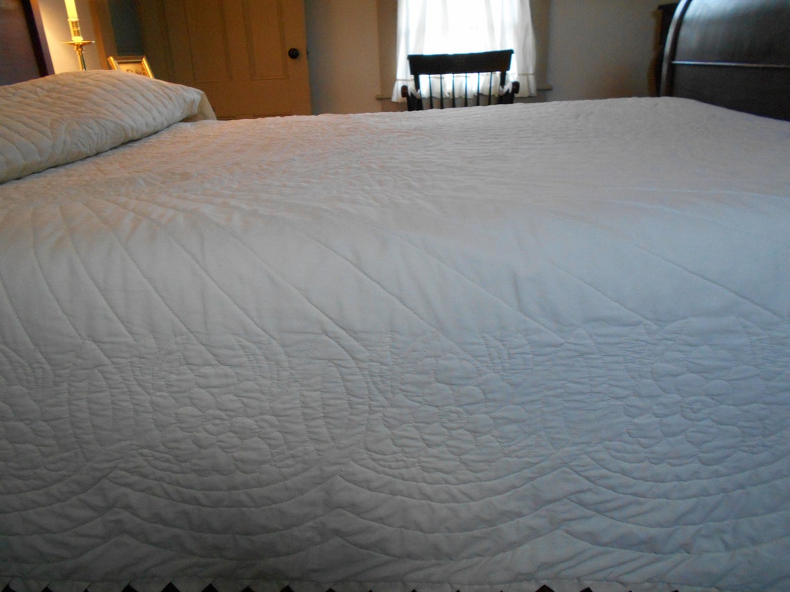 Classic Solid Cream Whole-cloth Quilt. Excellent Hand | Etsy