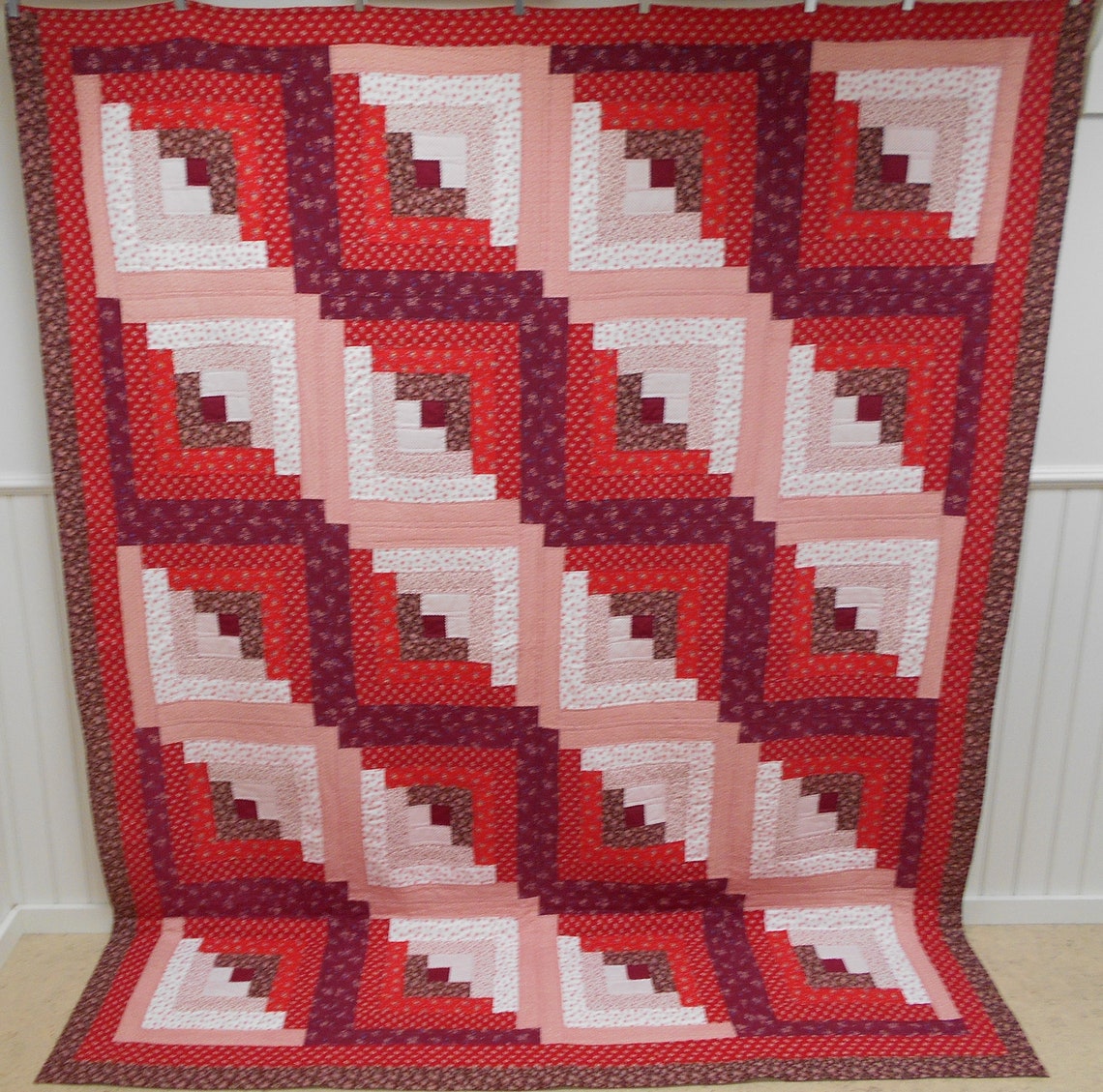 Showstopper Reds Vintage Log Cabin / Straight Furrows Quilt. | Etsy