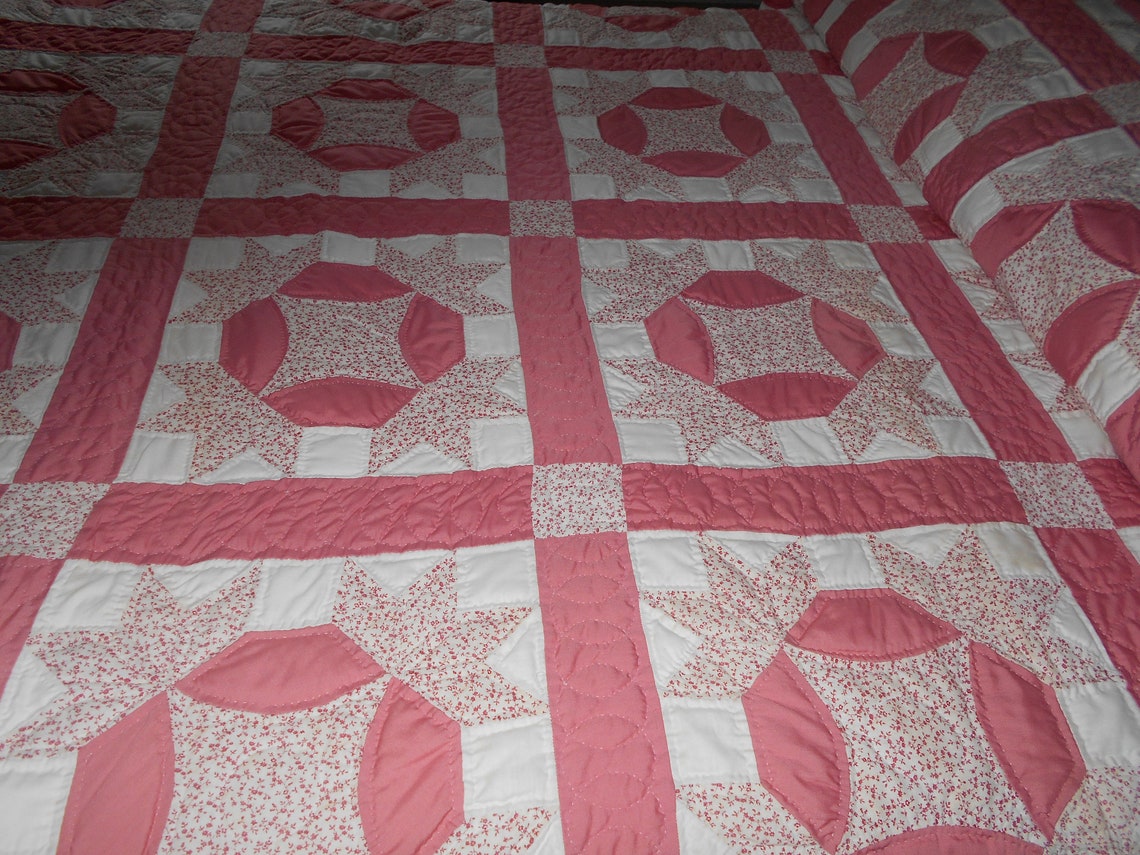 Sweet Vintage Goose Tracks Quilt. Homemade. Ice Cream Cone - Etsy