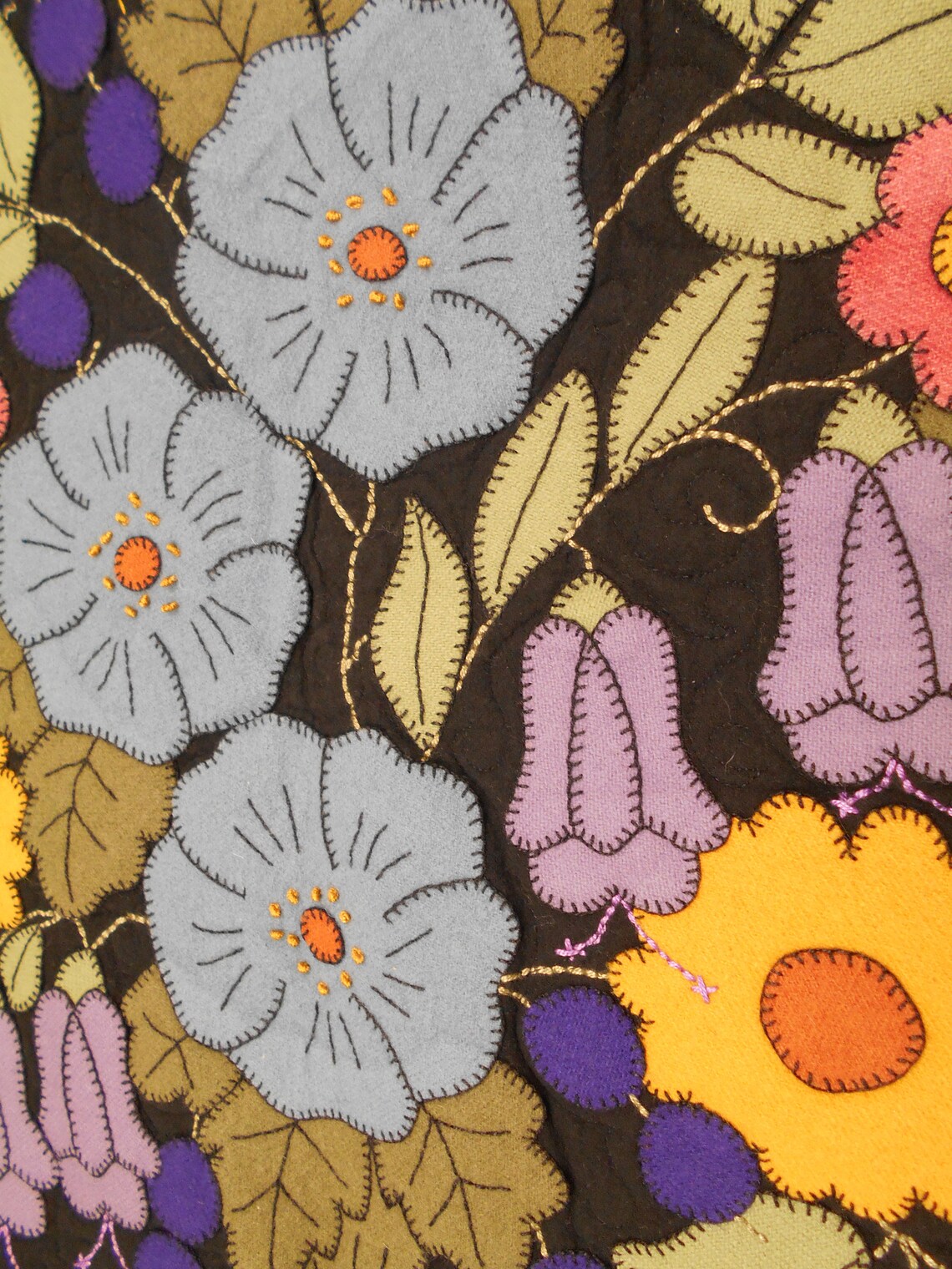 Hand Appliqued Masterpiece posie Bouquet. Wool / | Etsy