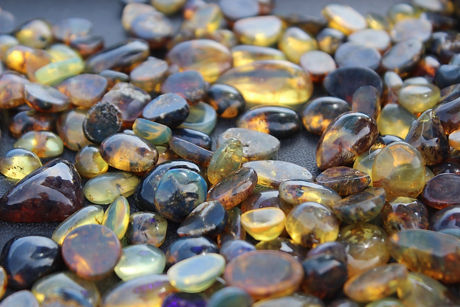 Blue Amber Natural Genuine Dominican Cabs by the Grams - Etsy