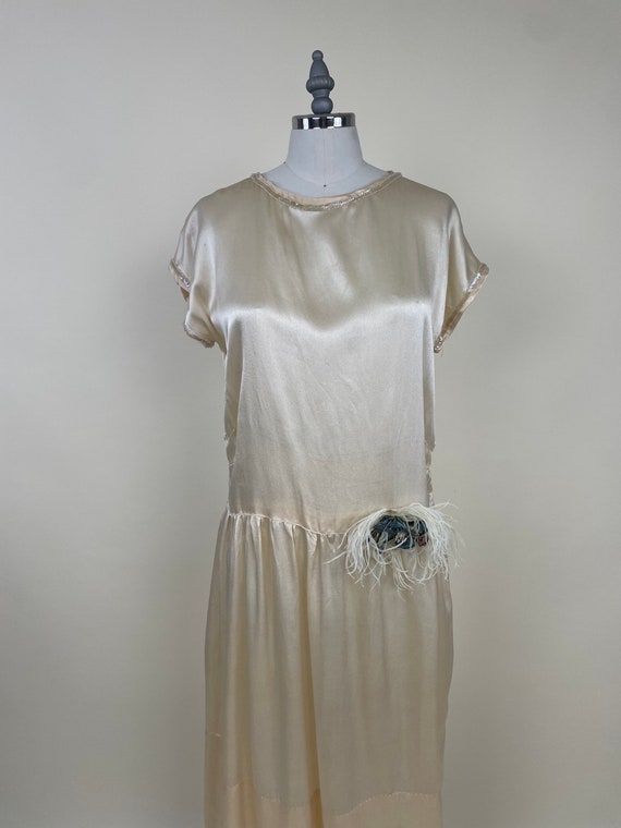 Vintage 1920s Ivory Cream White Silk Satin Flapper Dr… - Gem