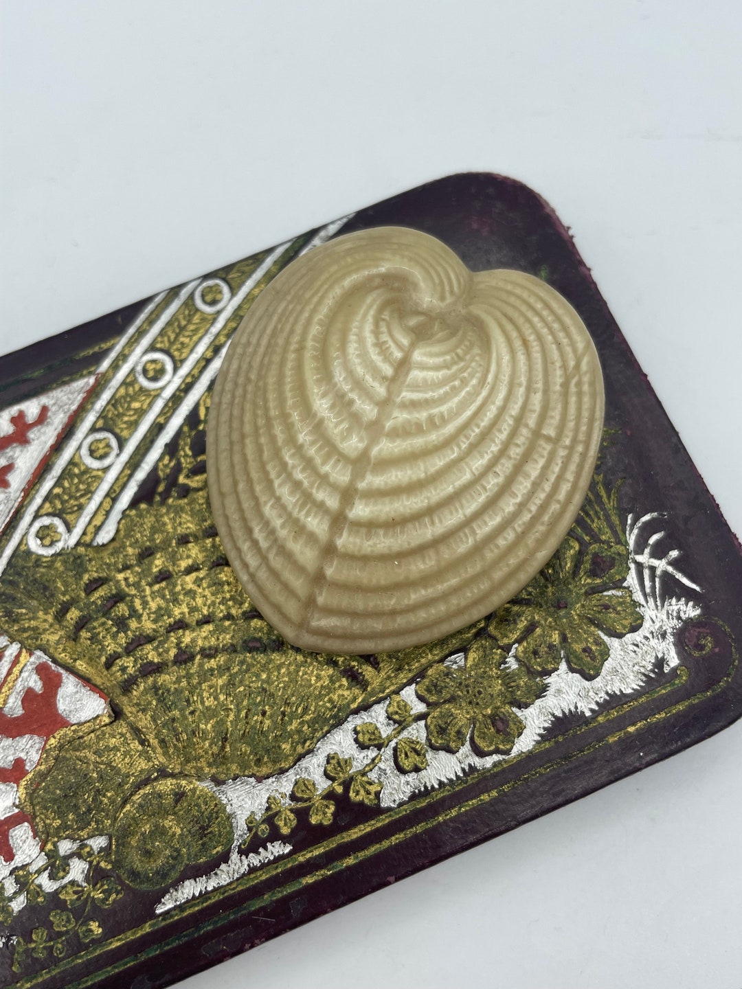 Vintage Bivalve Mollusk Realistic Celluloid Shell Novelty Animal Large ...
