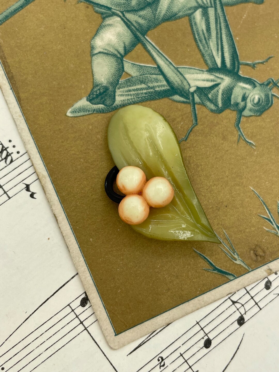 Vintage 1940s Realistic Hand Tooled Weeber Type Floral Flower Lily ...