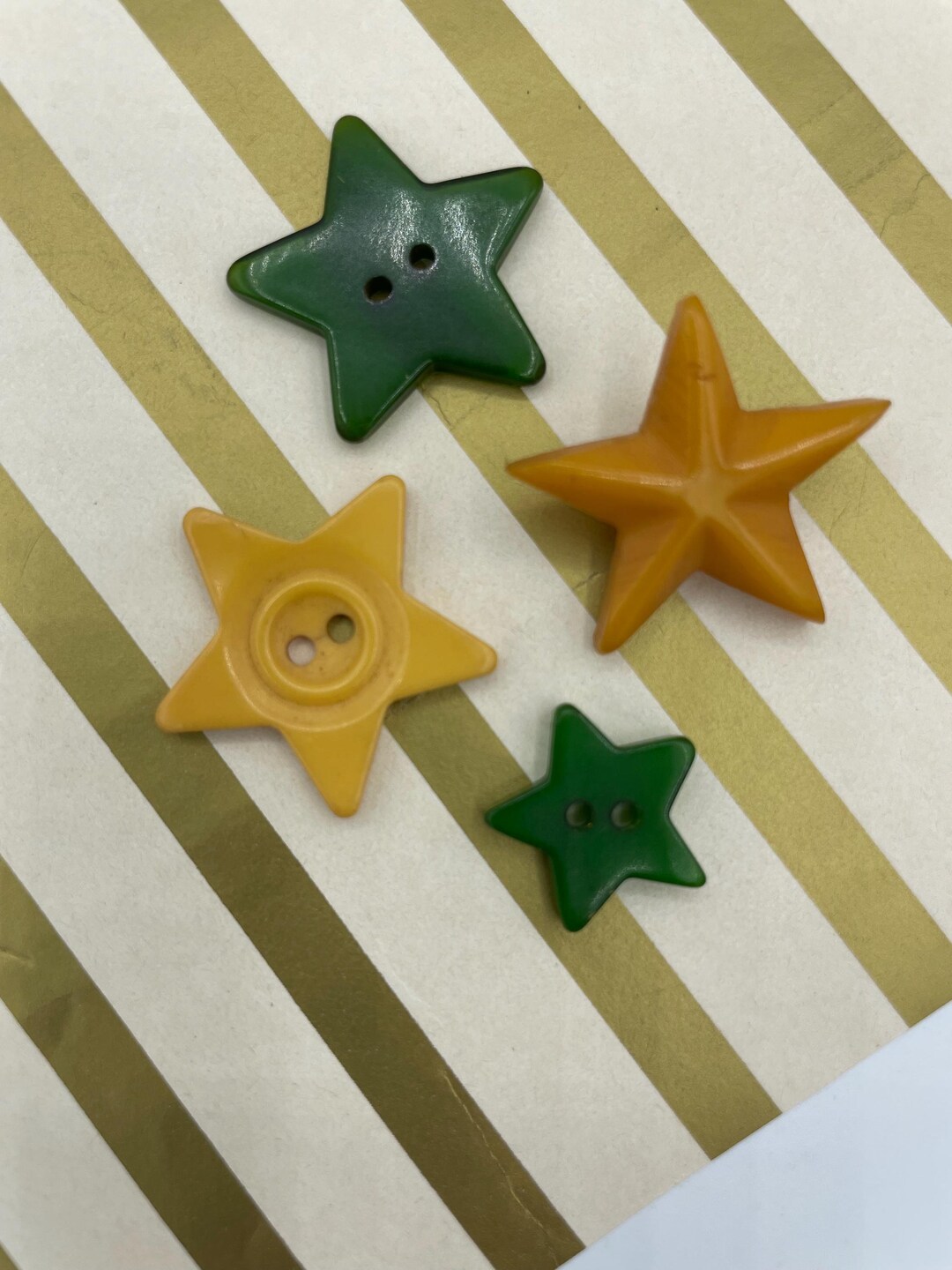 Set 4 Vintage 1930s 1940s Yellow Green Star Buttons - Etsy