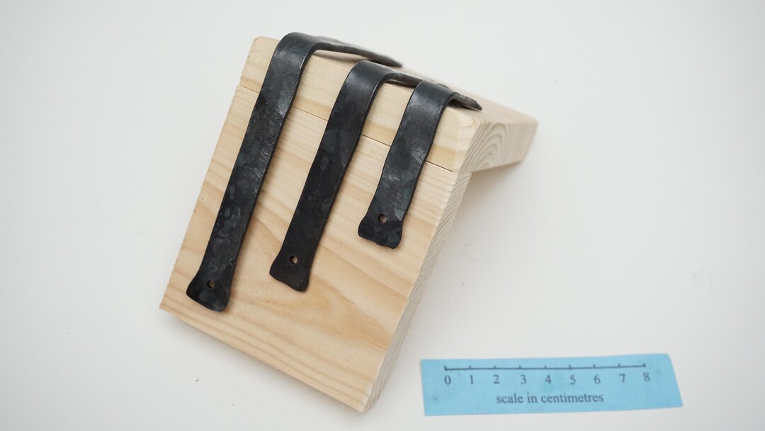 Forged Steel Chest Corner Brackets 13x3mm Strip With Spatulate Terminal ...