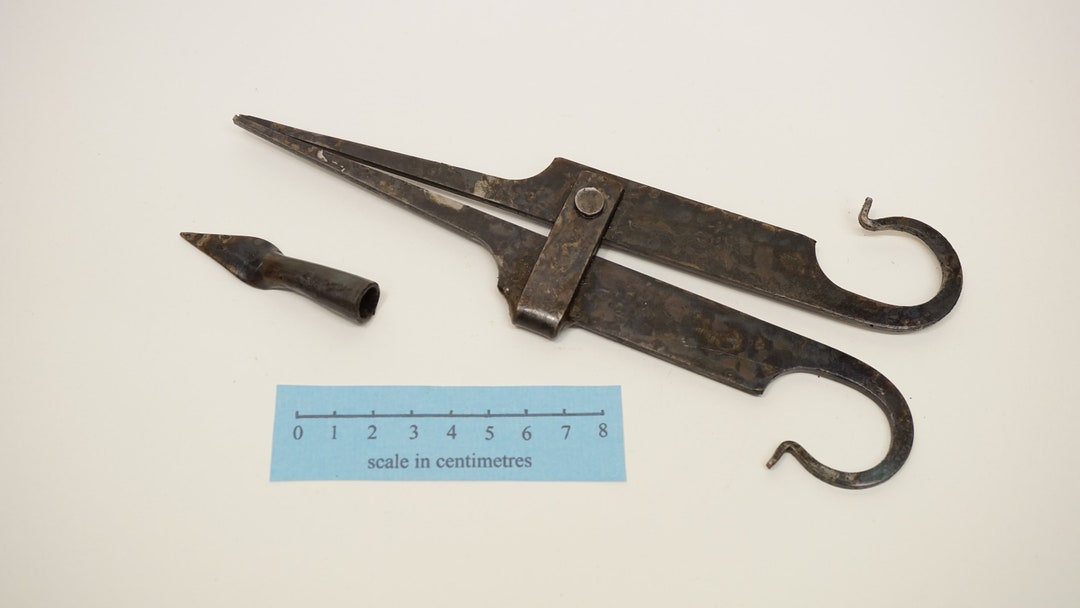 Medieval Style Surgeons Bodkin Extractor and Arrow Head Battlefield ...