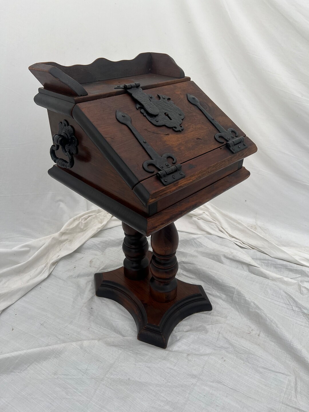 Antique Davenport Ship Captain's Desk Flip up Top Hand Forged Iron ...