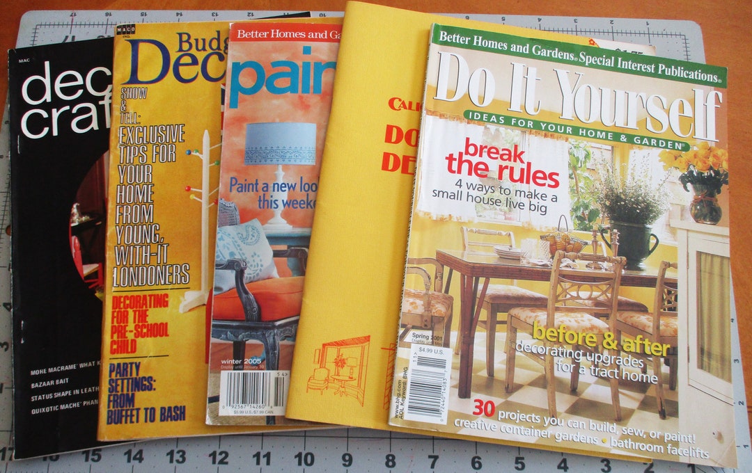 Lot of 5 Vintage Decorating Crafts Ideas Do It Yourself DIY Publication ...