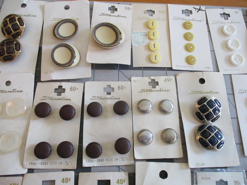 Vintage Sewing Buttons on Cards Lot A - Etsy