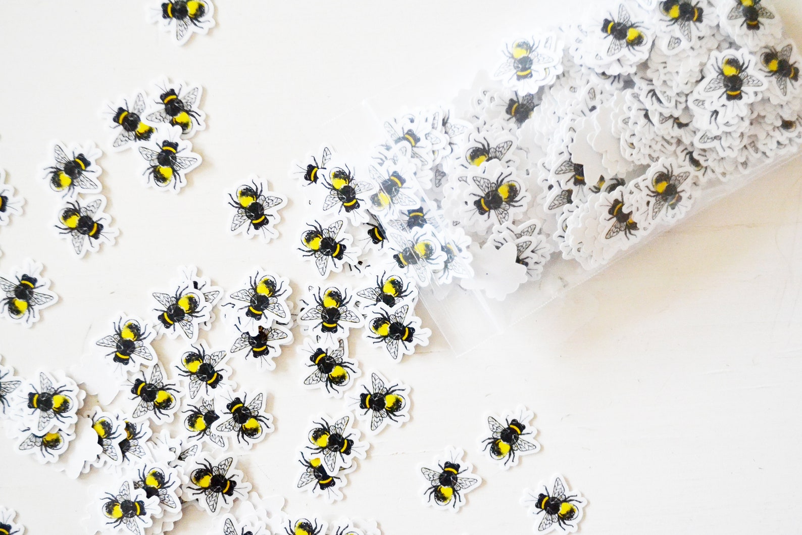 Tiny Bee Stickers 5-pack or 10-pack Die Cut 1x1 - Etsy