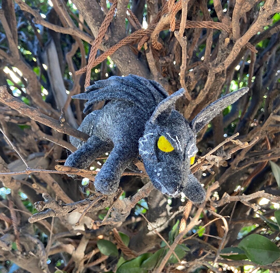 Shunka Warak’in, Montana Cryptid Plush - Etsy