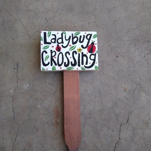 Garden Ladybug Sign, Ladybug Crossing Wooden Sign,rustic Flower ...