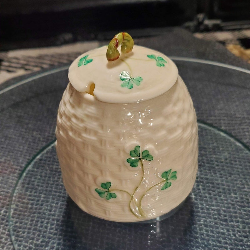 Shamrock Pottery - Etsy