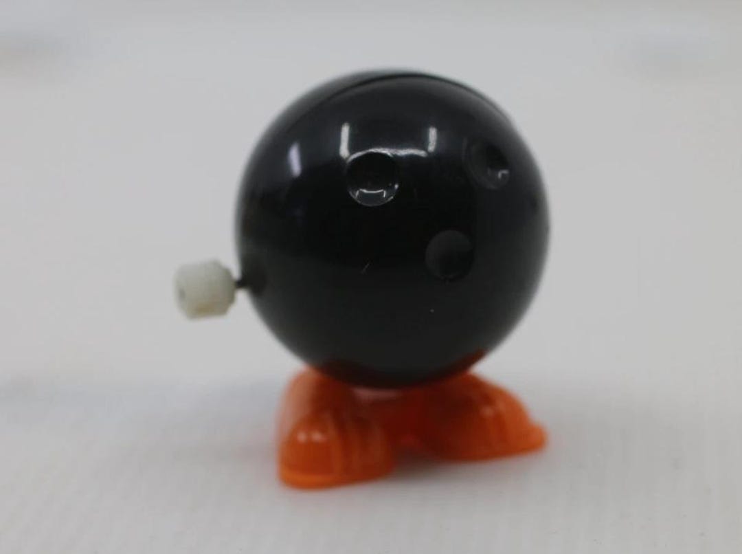 Vintage 1980 TOMY Strolling Bowling Wind up Black Ball Bowling Game - Etsy