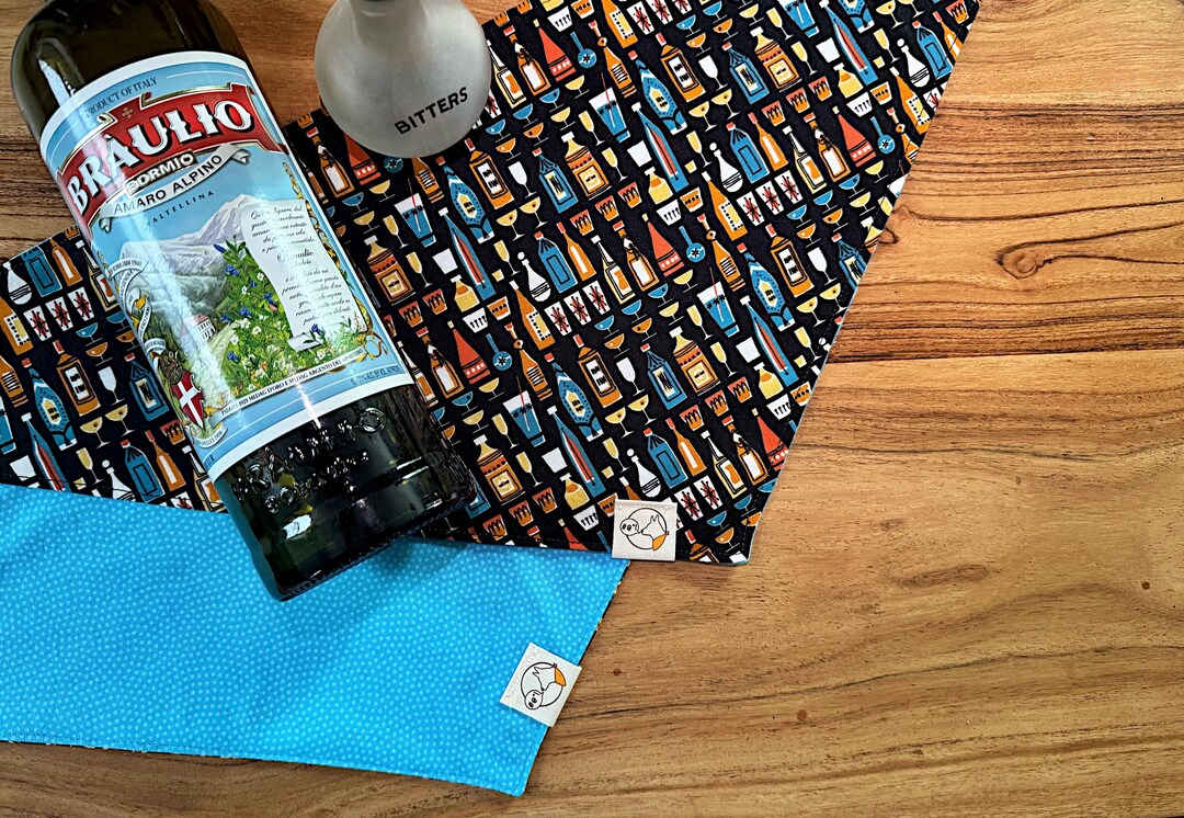 Cocktail Dog Bandana: Vintage Bar and Glassware Reversible Pet Bandana ...
