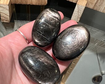 Hypersthene Smooth Stones Hypersthene Palm Stones Rare - Etsy