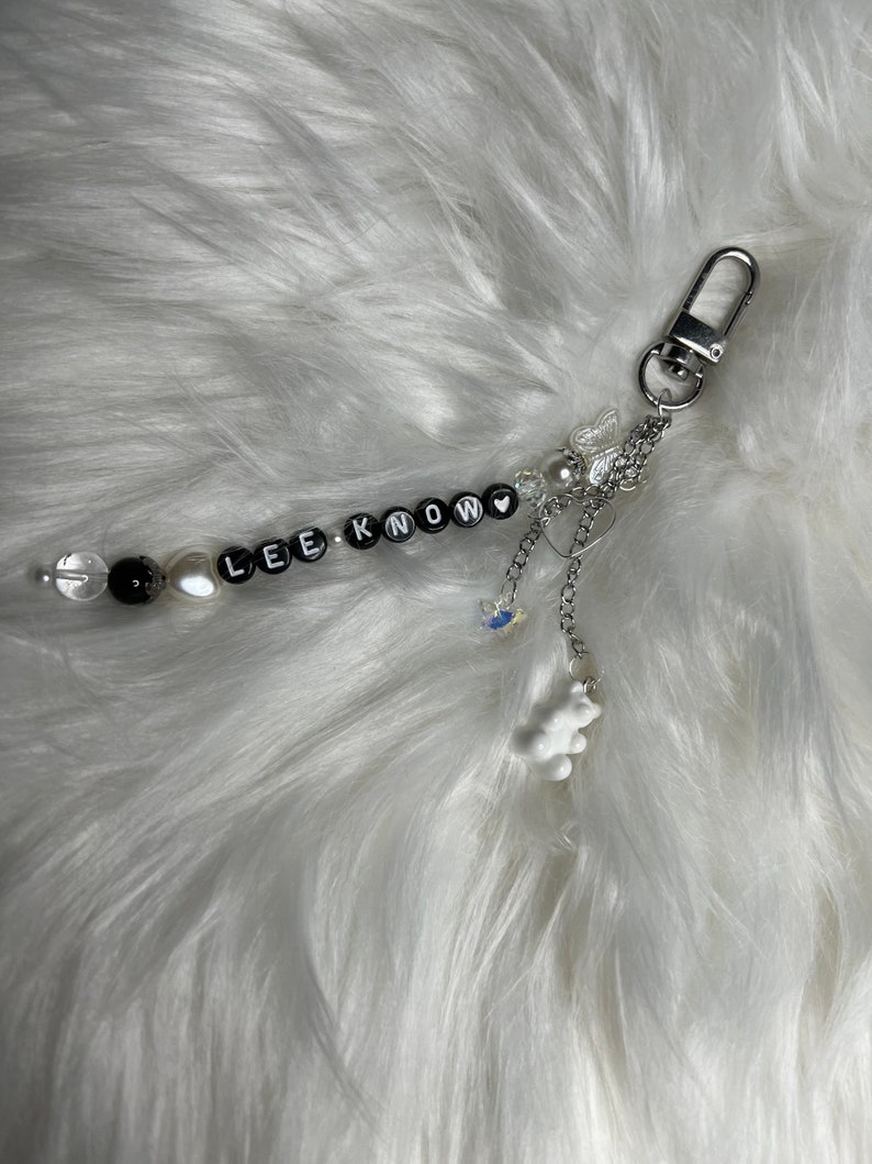 Lee Know Stray Kids Keychain - Etsy