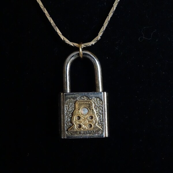 Repurposed Necklace - Etsy