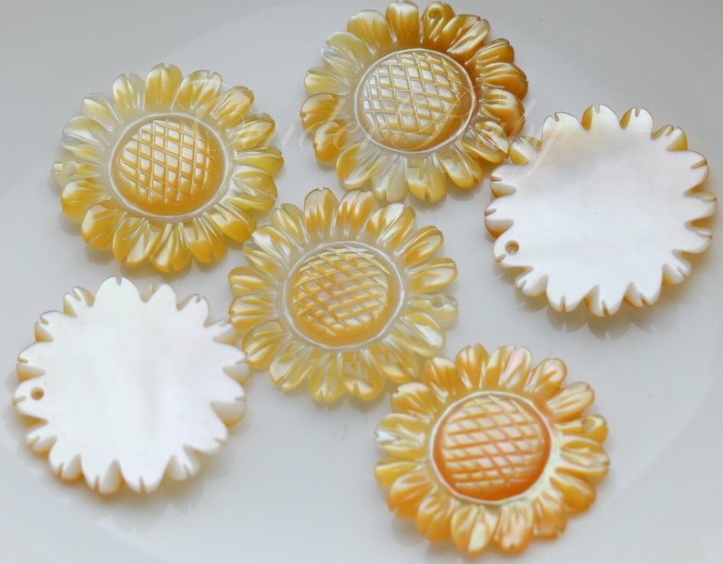 Exquisite Natural Golden Shell Sun Flowers,24 Mm Hand Carved Yellow ...