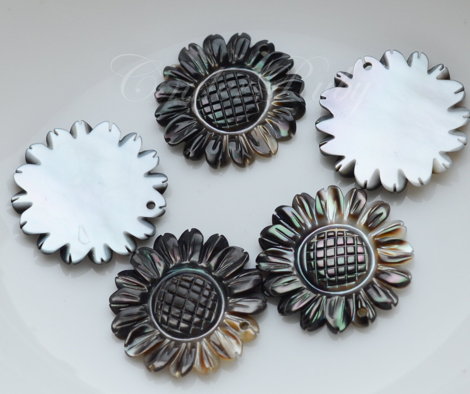 Exquisite Natural Black Shell Sun Flowers,24 Mm Hand Carved Black ...