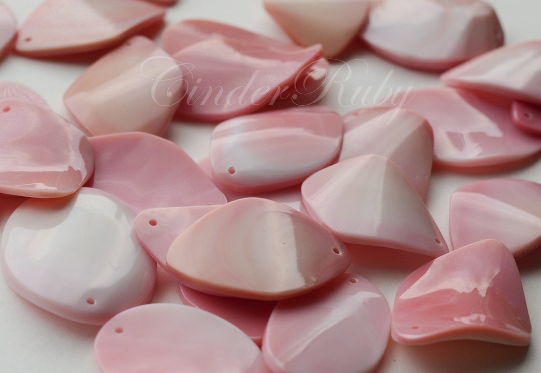 Queen Conch Shell Pendant, Pink Conch Shell Chips,queen Conch Leaf ...