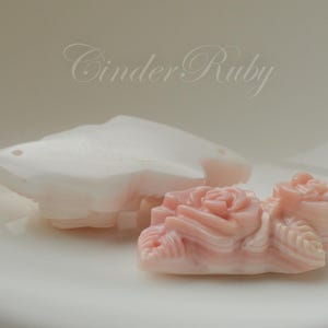 Pink Queen Conch Shell Roses,hand Carved Pink Rose With Leaves for ...