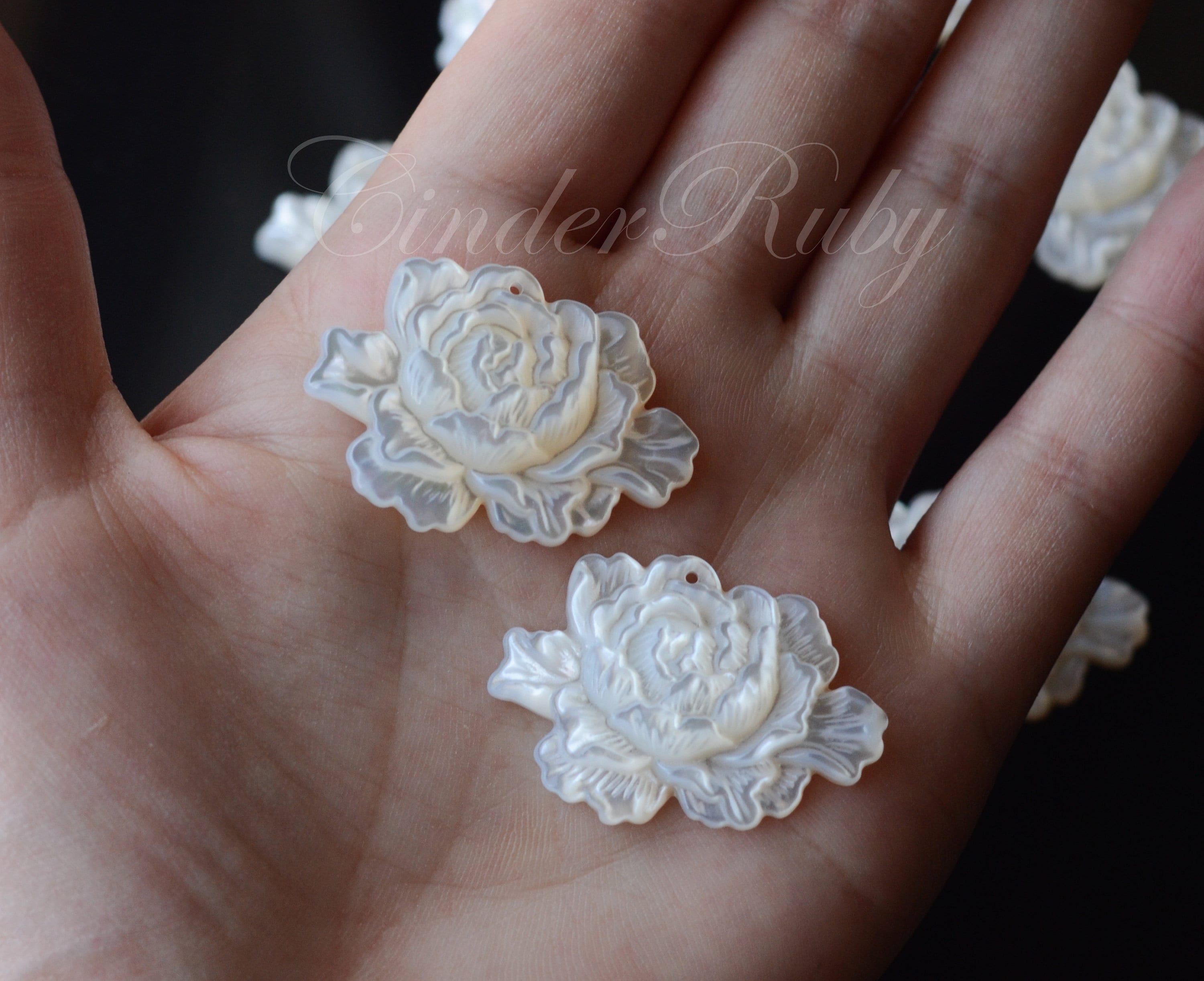 Natural MOP Peony Flower, White Shell Peony Pendant Bead,23x33mm White ...