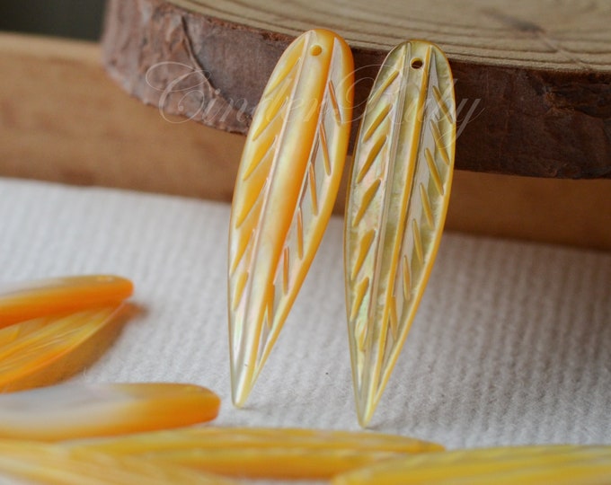 White Shell Leaf, White MOP Hand Carved Leaves, Top Drilled White MOP ...