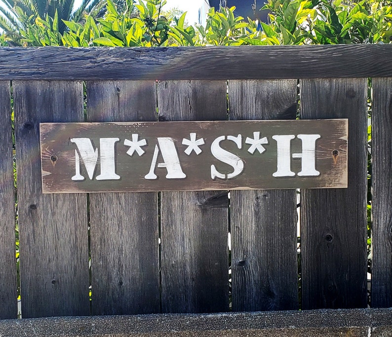 MASH TV Show Hand Painted Sign - Etsy