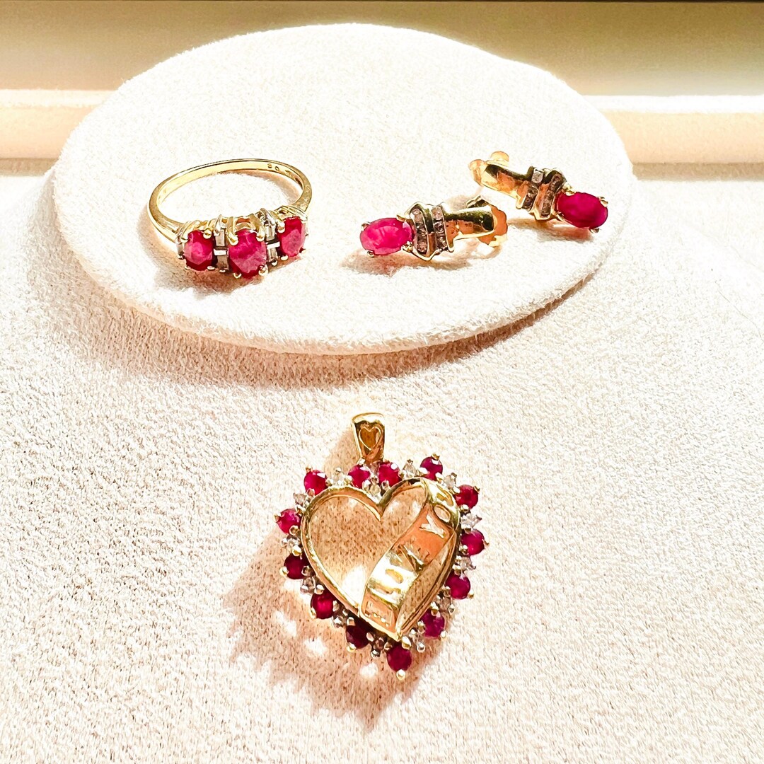 Vintage Ruby Heart & Love Gold Jewelry Set With Pendant, Earrings, Ring - Etsy