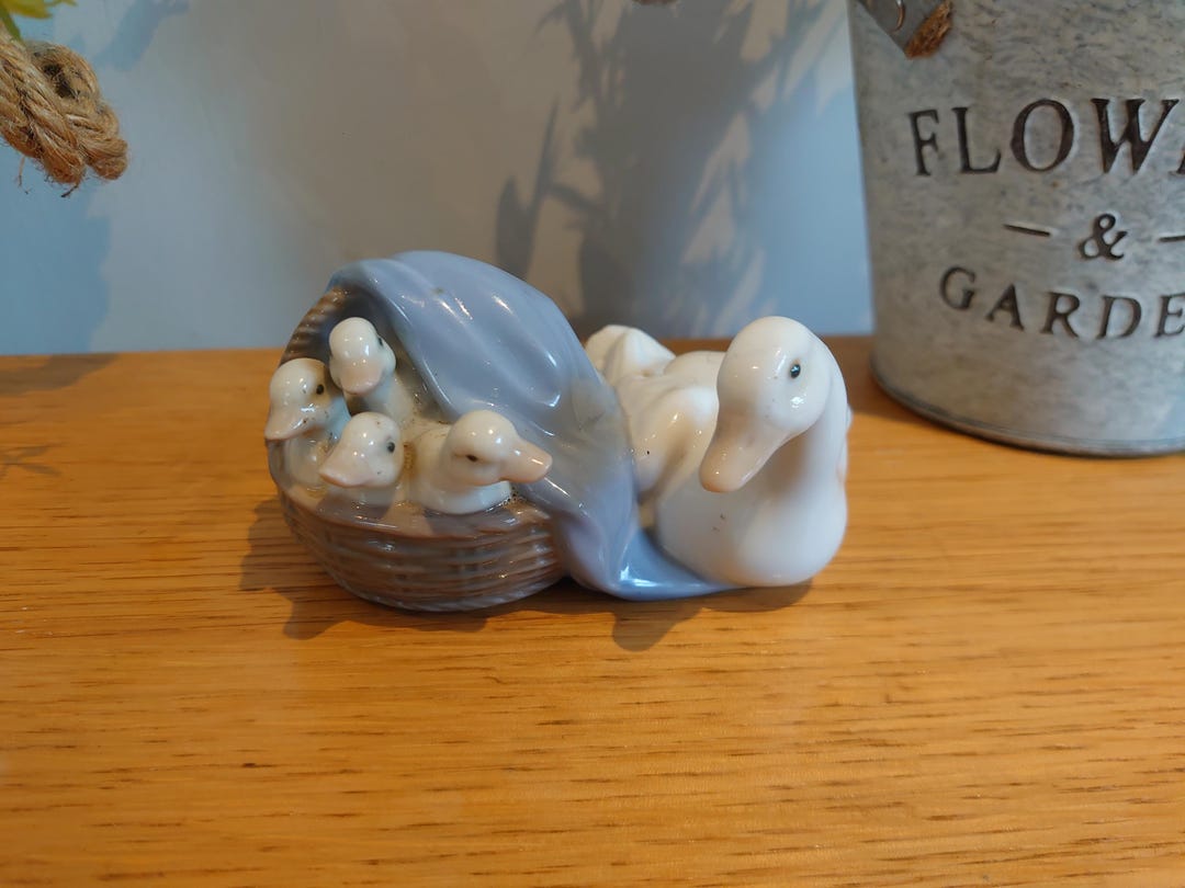 Lladro Figurine ~ 4895 # Ducklings (retired ) Mint Condition in Box - Etsy