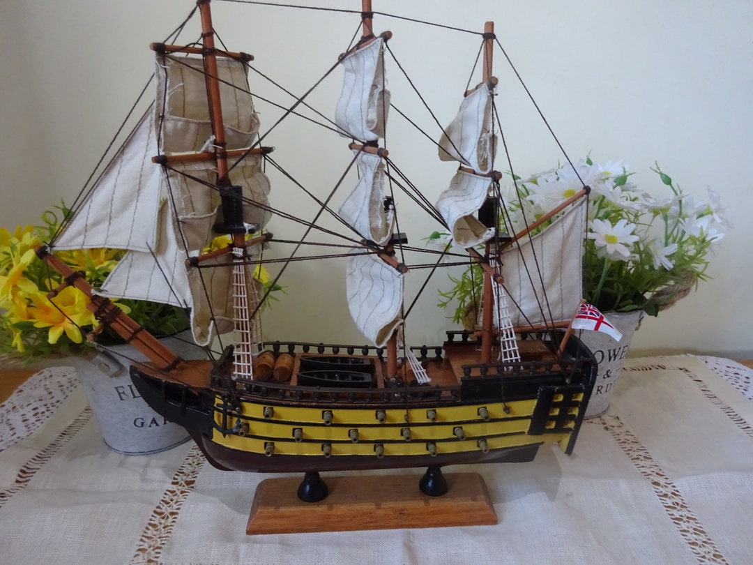 Hand Made Oak Ship Five Mast British Frigate Sailing Ship Maritime ...