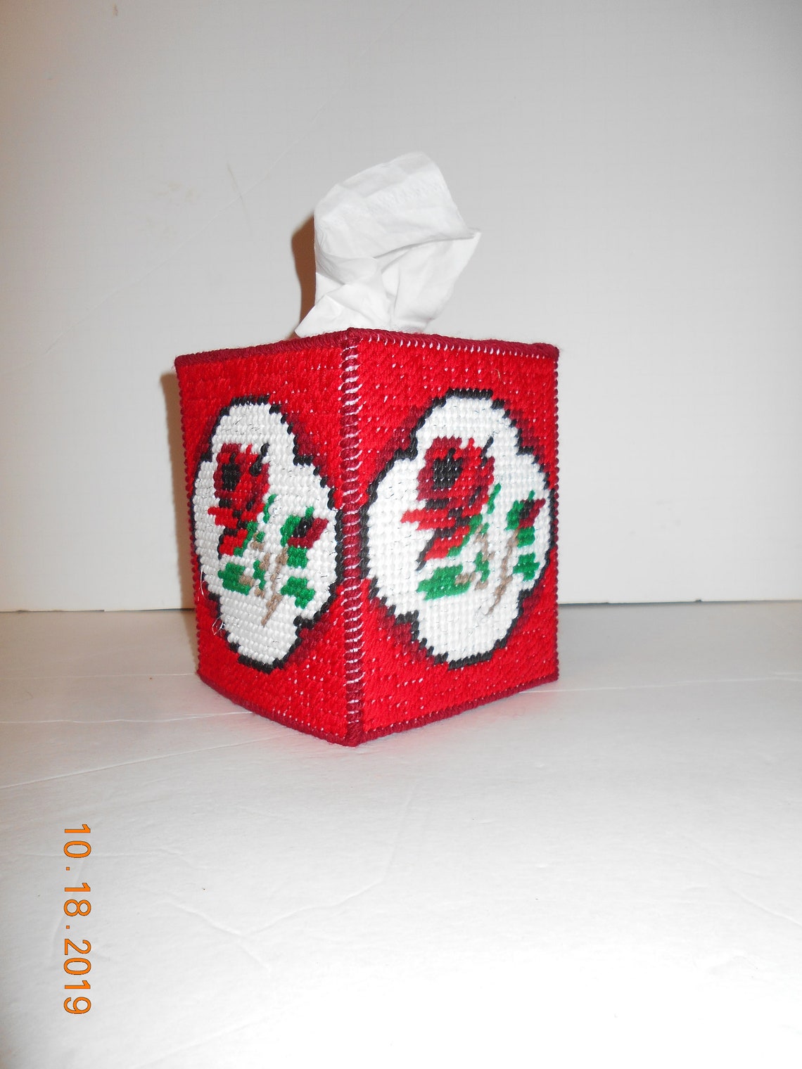 Red Rose tissue box cover | Etsy